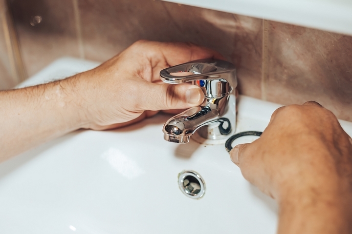 12 Efficient Ways to Conserve Water at Home – Earth Friendly Momma